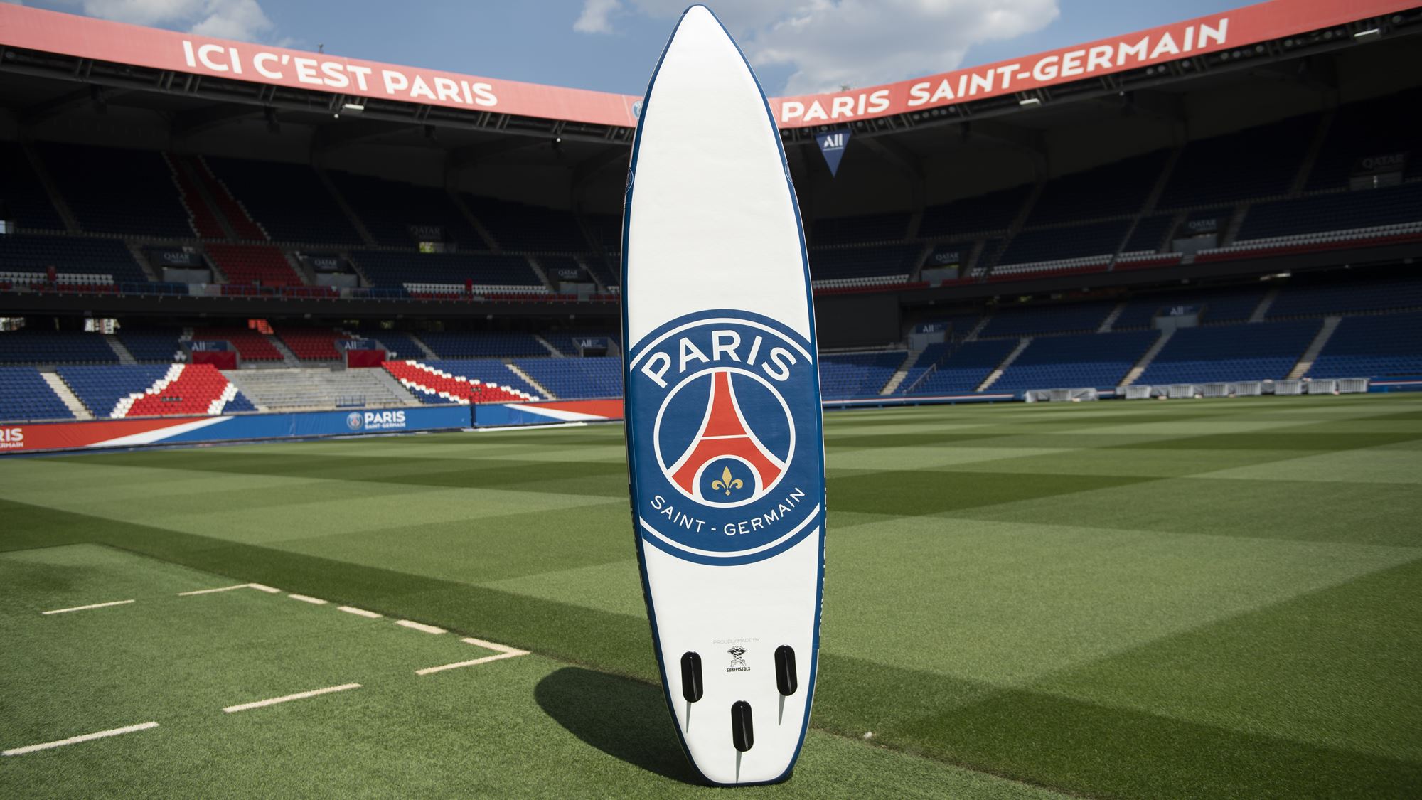 Le PSG dévoile un paddle aux couleurs du Paris Saint-Germain – Paddle ...
